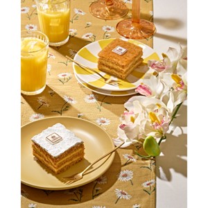 Zanobia Patisserie | Online Ordering